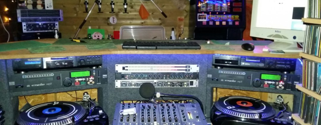 Radio Moonlights | 24 uur per dag de beste piratenmuziek!